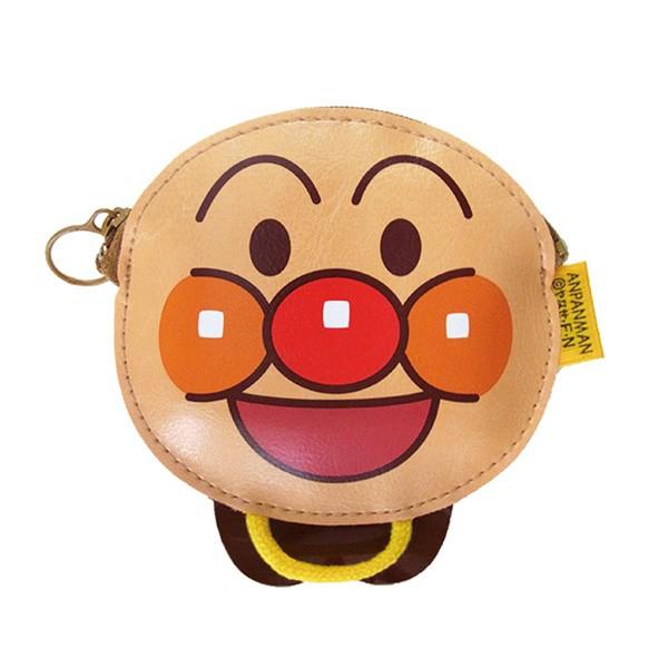 開けやすいとっての付いたコインパースです♪小銭入れの他にもキーケースや小物入れなど使い方は色々。アンパンマンキャラの中からお気に入りを見つけてね！サイズ：約Ｈ１１×Ｗ１０cm 材質：合皮備考：日本製