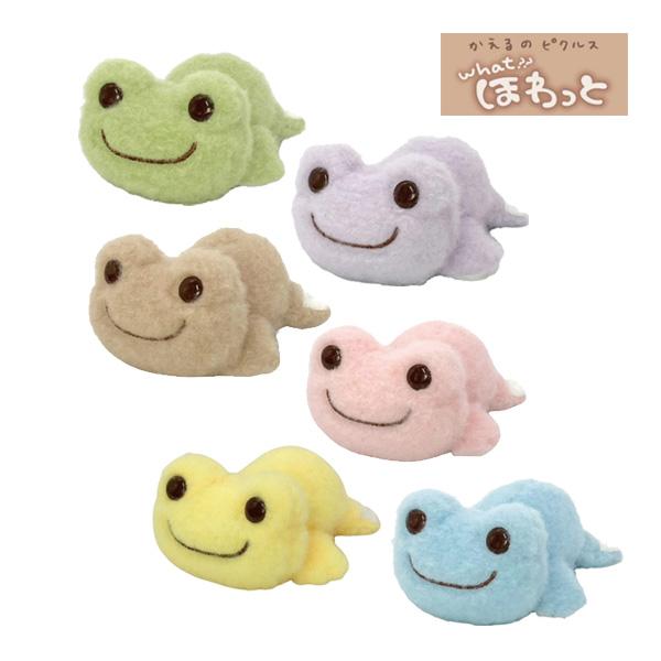 【発売日：2026年04月30日】「pickles the frog ／かえるのピクルス」から「what??/ほわっと」シリーズの登場です。こちらは、「かえるのピクルス ピクルス ほわっと はいはい ぬいぐるみ」。GR・PU・BE・PK・Y...