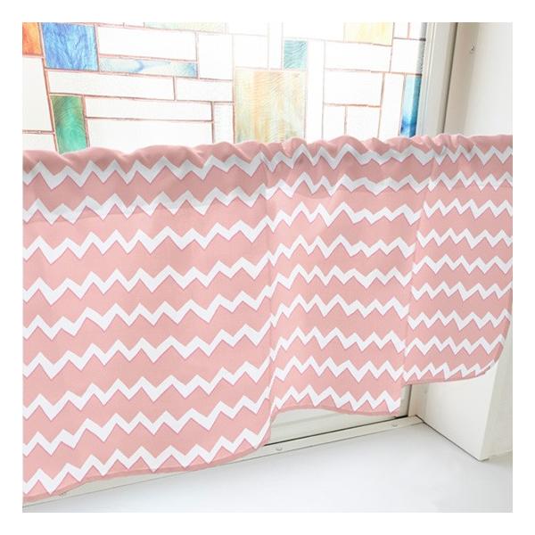 商品名：カフェカーテン ギザギザボーダーピンク (幅1000×高さ450mm) No.40725サイズ：W1000×H450mm素材：ポリエステル生地 (ポンジ)仕立て：上部棒袋、三方三巻縫製