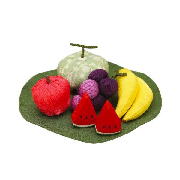 ●内容：蓮・メロン・リンゴ・ぶどう・バナナ　各１個、スイカ２個　●サイズ：幅15.5×奥行15.5×高さ6cm●素材：レーヨンちりめん