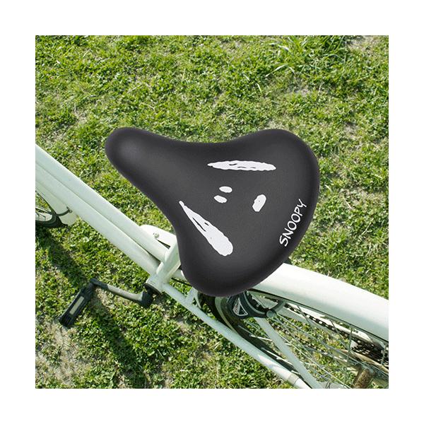 ■ サドルの適合サイズは横26〜32cm 縦29〜32cmの一般サドルになります・サドルにピッタリとフィット・ストラップボタンでずれにくい・水・汚れに強い撥水加工。　※完全防水ではありません。濡れた場合には、布やタオルなどで、軽く拭きとって...