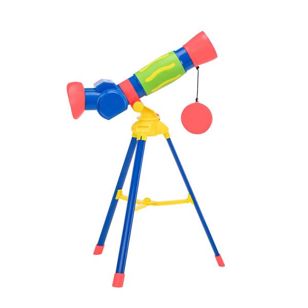 望遠鏡で何を見る?初めてのトイ望遠鏡(GeoSafari Jr. My First TELESCOPE)は、小さな子どもにちょうど良い工夫がいっぱいの幼児向け望遠鏡です。カラフルでかっこいい三脚付きの本格的な望遠鏡は、いろいろなものに興味を...