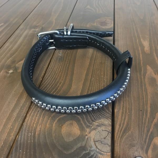 品名：犬用首輪サイズ：50色：黒管理番号：AKU-027少しでも安く、良い物をと、メーカー在庫をすべて買い取り致しました。ドックスクール様やブリーダー様の、まとめ買いにも対応出来ますのでお気軽にお問い合わせ下さい。《訳あり・少々難あり》倉庫...