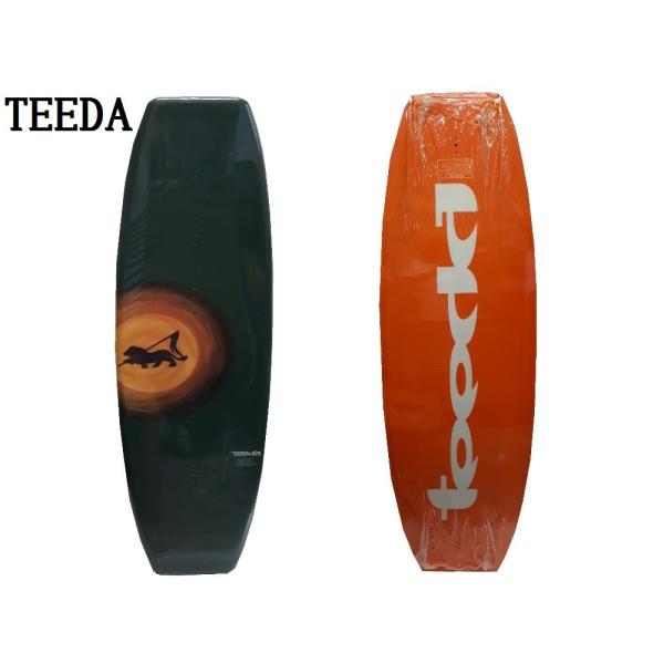【ブランド】TEEDA【モデル名】TAKA【サイズ】136　【詳細】Width:41.7 / Rocker:7.2 / 適応体重〜90kg自分のスタイルが板の特徴に邪魔されることなく自分の滑りが生かされる癖のないボード。どんな人でも乗りこな...