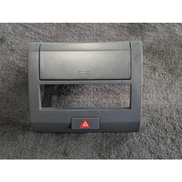 **** 商品説明を必ずご確認ください ****部品管理番号：250522000279900メーカー純正品番：73820-58J00-P4Z部品名：1DIN用オーディオ枠部品メーカー品番：73820-58J00部品区分：リサイクル品車名：ワ...