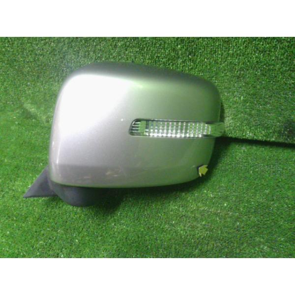 **** 商品説明を必ずご確認ください ****部品管理番号：250821000113600部品メーカー：イシザキメーカー純正品番：84702-81M51-ZVC部品名：左サイドミラー部品メーカー品番：81M5メーカー代替品番：84702-...