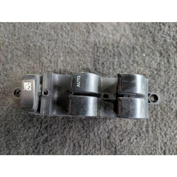 **** 商品説明を必ずご確認ください ****部品管理番号：250909000361900部品メーカー：ALPSメーカー純正品番：37990-82K30部品名：パワーウインドウスイッチ部品メーカー品番：82K30部品区分：リサイクル品車名...