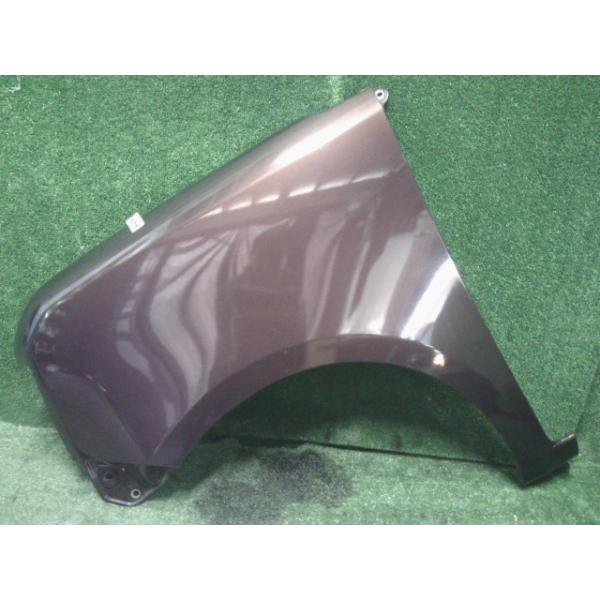 **** 商品説明を必ずご確認ください ****部品管理番号：251219000110700メーカー純正品番：53812-B2520部品名：左Fフェンダーメーカー代替品番：53812-B2521部品区分：リサイクル品車名：ムーヴコンテ車両タ...