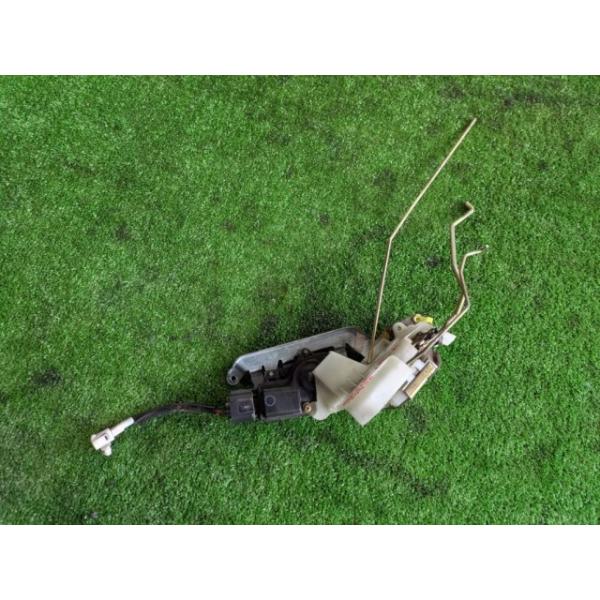 **** 商品説明を必ずご確認ください ****部品管理番号：260226001364560部品メーカー：アイシンメーカー純正品番：82202-73H00部品名：左Fドアロックソレノイドメーカー代替品番：82202-73H02部品区分：リサ...