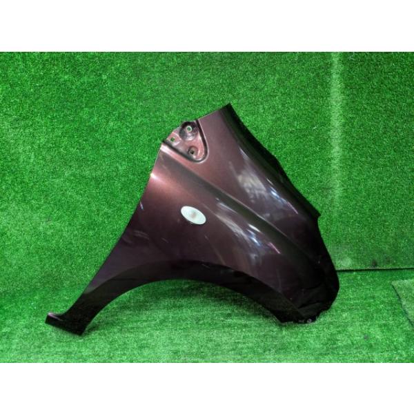 **** 商品説明を必ずご確認ください ****部品管理番号：260513000710600メーカー純正品番：57611-64L00部品名：右Fフェンダー部品区分：リサイクル品車名：アルト車両タイプ名：5ドアハッチバック通称型式：HA25S...