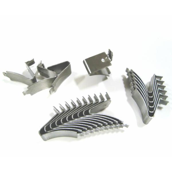 お得な20個セットです。爪は少し多めにお持ちでも、あとから拡張できて便利ですよ♪耐荷重：爪4個で棚板一枚あたり20キロ（棚板の重量含む） 【総重量の考え方】原則として、棚板を5段にすると、総重量は100キロ、棚板を6段にすると、総重量は12...