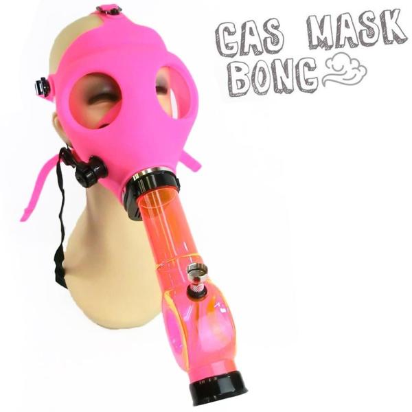 本物のガスマスクを改造した、まさにキラーアイテム。ガスマスクとボング部の接続箇所の下には外気を直接取り込めるバルブが付いています。ガスマスク背部は5点式のアジャスターが付き頭の大きさに合わせて調整が可能。本来、ガスマスクのフィルターをつける...
