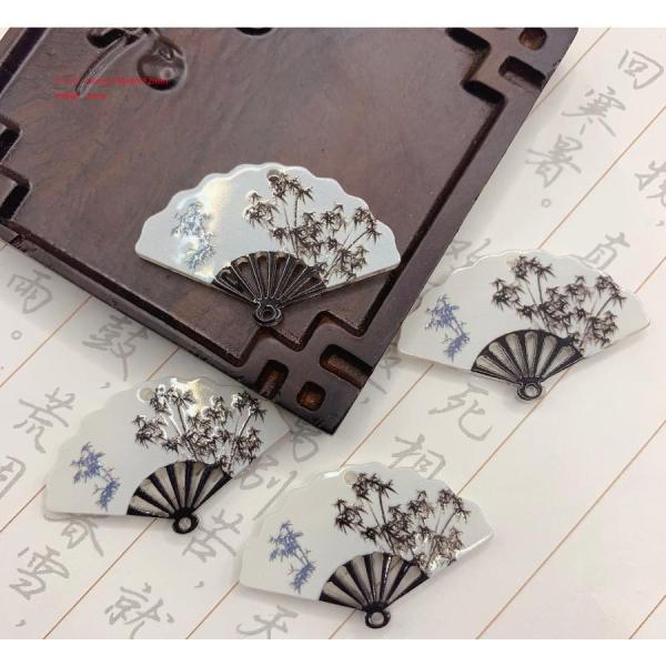 容量：【2ケ】サイズ：22*36ｍｍ　　厚さ2ｍｍ　上下穴サイズ2ｍｍ素材：アクリル▼平らな面に置いて測定しておりますので、実際に着用されるとサイズが異なる場合がございます。▼ロットにより商品のサイズと色味等が多少異なる場合がございます▼画...