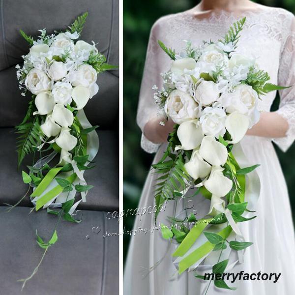 ●可愛らしいローズのブーケです。贈答品やインテリアに最適です。●セット内容：ウエディングブーケ+ブートニア+手首の花●花束形：ラウンド型