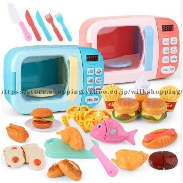 本物そっくりなデロンギの電子レンジでごっこ遊びを楽しもう！実際に「チン」と音が鳴ったり、ボタンを押すとターンテーブルが回転したり、お子さまの好奇心をくすぐる作りになっています。お母さんやお父さんの家事を見て「やってみたい！」というお子さまの...