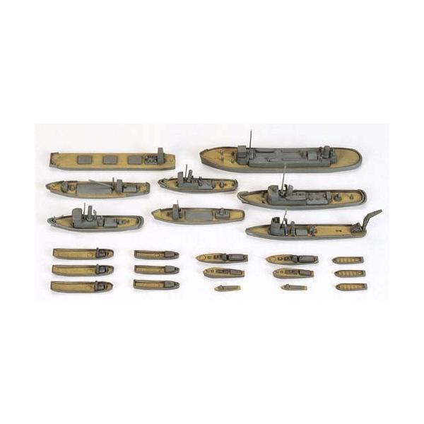 WL509 タグボートセット静岡模型教材協同組合1/700スケールプラスチック製組立てモデルキット。洋上モデル。*画像はキットを組立て塗装したものです。