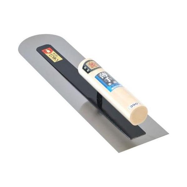 焼鋼の土間鏝（先丸）です。鏝にシナリもあり作業性UP！土間の頭はりや仕上げ作業に最適！広範囲の塗付に便利です。ステンに比べて鏝にねばりがあります。