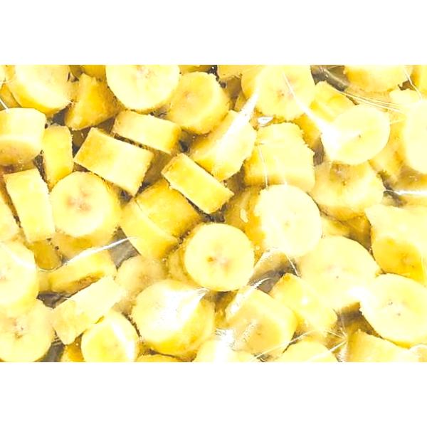 果物のプロの目で厳選した冷凍フルーツ　フィリピン産、エクアドル産バナナ。自社で 新鮮な青果バナナをカットし、冷凍しています。日本国内でバナナの皮を剥き、使いやすいサイズに素早くカット、真空パック加工後、急速冷凍していますので、果実本来の風味...