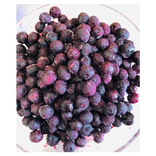 果物のプロの目で厳選した冷凍フルーツ　有機栽培されたブルーベリー（カナダ産）、オーガニックブルーベリーを真空冷凍加工しました。小粒だけど栄養価の高い有機ブルーベリー、ブルーベリーにはポリフェノールやアントシアニンがいっぱい。疲れ目を癒し、若...