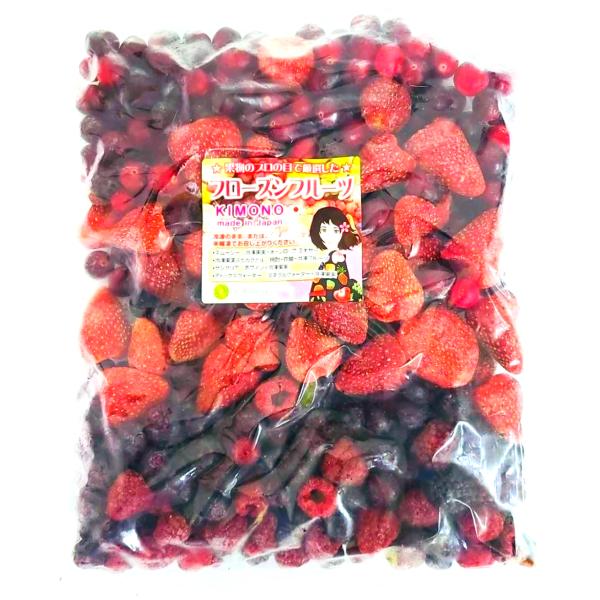 果物のプロの目で厳選した冷凍ファイブベリーミックス　いちご（メキシコまたは、ペルー産）、ブルーベリー（チリ）、ラズベリー（セルビア）、クランベリー（アメリカ）ブラックベリー（セルビア）を国内工場でミックスしました。旬の熟したファイブベリーフ...