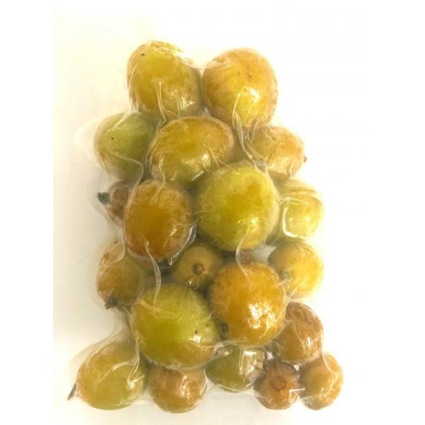 果物のプロの目で厳選した冷凍フルーツ　短い旬の完熟、長野産シャインマスカットの甘さとコクを、 そのまま残し美味を凍らせました。シャインマスカットを一粒づつ房から取り、使いやすい、食べやすいサイズにし、真空パック加工後、急速冷凍していますので...