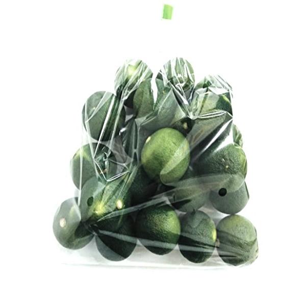 地元徳島で取れた徳島産すだちです。やや熟して、黄色みがでている酢橘ですが、香りは良く、実の美しさも問題ありません。 徳島産M〜3Lサイズのすだちです。本来の風味と味覚が楽しめます。到着後は、速やかに野菜室にて保管ください。 お料理に、フルー...