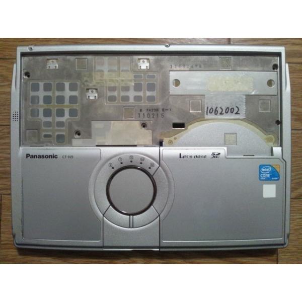 商品：中古CF-N9(CF-N9LWCKDS) Core i5 M560 2.67GHzの下半身(本体部分)種別：ジャンク品動作確認：Windows10起動まで確認付属：マザーボード・CPU・CPUファン・ハードディスクのマウンタ(ネジ無)...