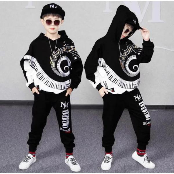 サイズ 110cm：バスト82cm/着丈43cm/肩幅50cm/パンツ丈68cm120cm：バスト86cm/着丈46cm/肩幅52cm/パンツ丈72cm130cm：バスト90cm/着丈49cm/肩幅54cm/パンツ丈76cm140cm：バス...