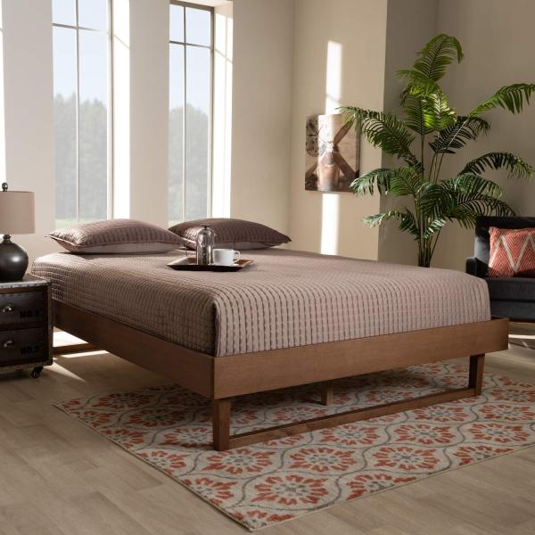 商品名:  Baxton Studio Liliya Mid-Century Modern Walnut Brown Finished Wood King Size Platform Bed Frameブランド: Baxton Studio...