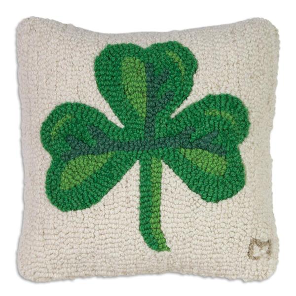 商品名:  Chandler 4 Corners Artist-Designed Shamrock Hand-Hooked Wool Decorative Throw Pillow (14 in x 14 in) St Patrick's ...