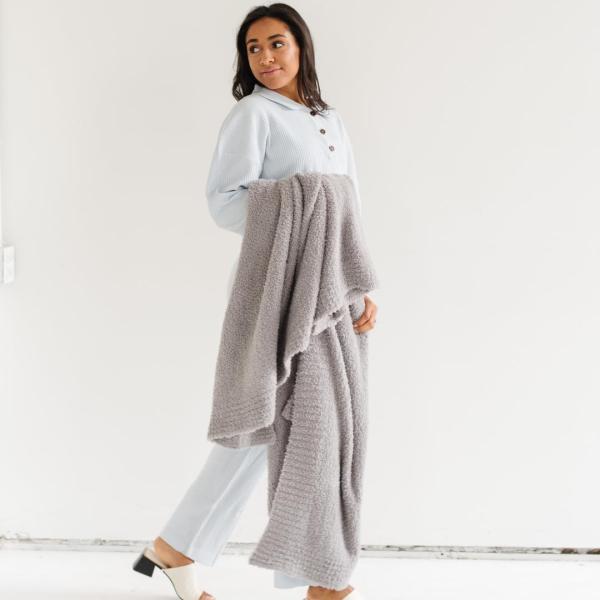 商品名: SARANONI 大型 ホームスロー 装飾竹ブランケット 50インチ x 60インチ (グレー) SARANONI Bamboni Luxury Throw Blanket | Super Soft Plush Home Deco...