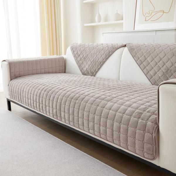 商品名:  JIAN YA NA Sectional Couch Cover, Velvet Sofa Slipcover for Pets and Kids, Anti-Slip Washable Furniture Protector ...