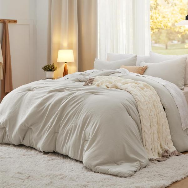 商品名:  Bedsure King Comforter Set, Beige Soft Prewashed Bedding for All Seasons, 3 Pieces GentleSoft〓 Bed Set, 1 Lightwei...