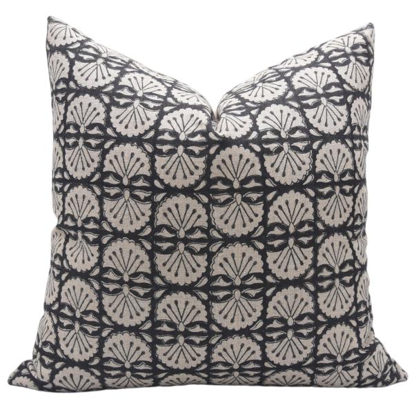 商品名:  Fabritual Handmade Block Floral Print 18x18 Inch Thick Linen Pillowcase Cushion Cover with Zipper Decorative for L...