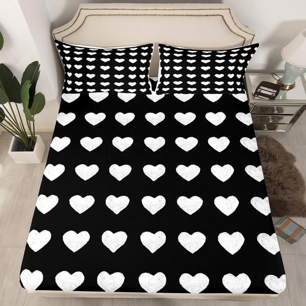 商品名: jejeloiu ハートラブベッドシーツセット ツインサイズ Day of Love ボックスシーツ ロマンチック ラブパターン 寝具セット 黒と白のベッドカバー 深いポケット ベッドルーム jejeloiu Heart Love...