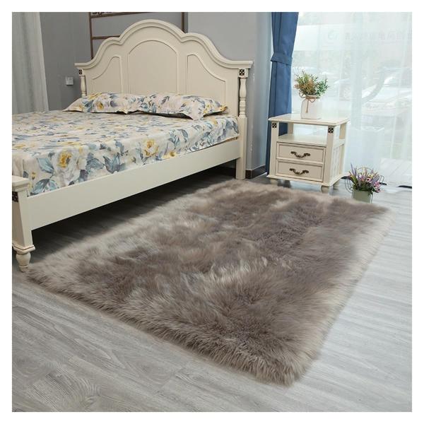 商品名:  KXCR Thicken Fluffy Plush Carpet Living Room Decoration Sheepskin Large Area Mat Bedside Rug Home Decoration Plush...