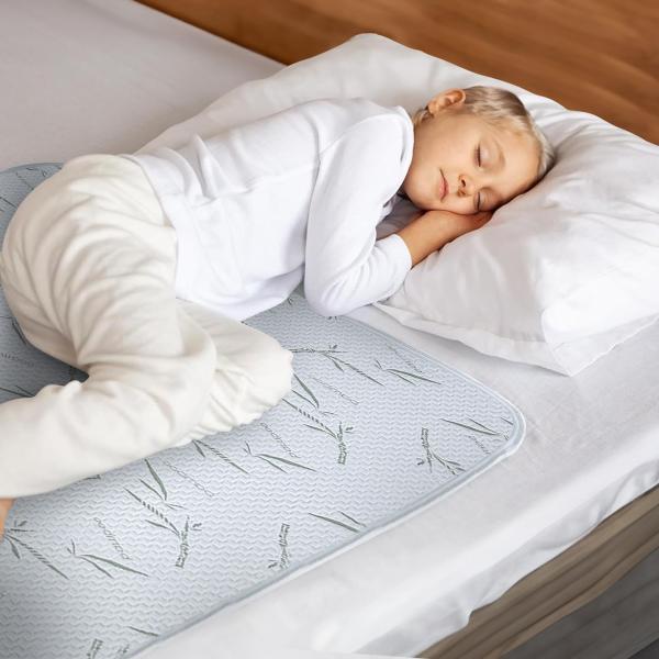 商品名:  Continental Bedding Flat Toddler Viscose Derived from Bamboo Mattress Protector ? Waterproof Layer, 60% Polyester ...