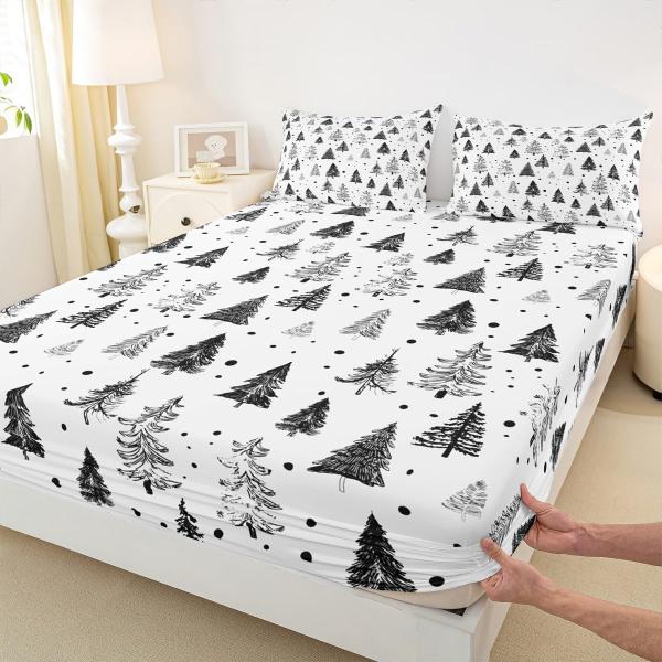 商品名: パインツリープリントフィットシートフルサイズ、クリスマスツリースノーフレーク寝具セット3ピースキッズボーイズガールズルームデコ手描きスタイルクリスマスツリーベッドシーツブラック、ホワイト、グレーディープポケットシート、枕カバー2枚...