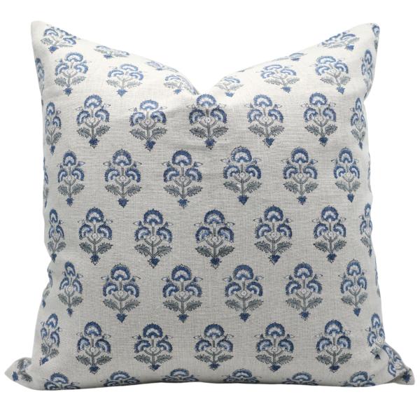 商品名: Fabritual Handcraft ブロックプリント 26X26 スロー 厚手 リネン 隠しジッパー 枕カバー クッションカバー ソファ、カウチ、ベッド、家の装飾、バルコニー、オフィス、農家、交通信号機用の夏の装飾 ホワイト ...