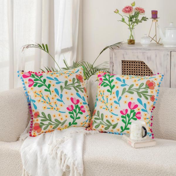 商品名: THE ART BOX 刺繍入り装飾スロークッションカバー 2枚セット 正方形 ピローケース クッション 寝室 ソファ用 ファスナー付き ホームとファームハウス 装飾 18x18インチ (マルチフローラル) THE ART BOX...