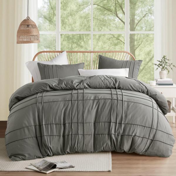 商品名:  Comfort Spaces Grey Cal King Size Duvet Cover Set - 3-pc Pintuck Pleated Duvet Cover, All Season Lightweight, Extr...