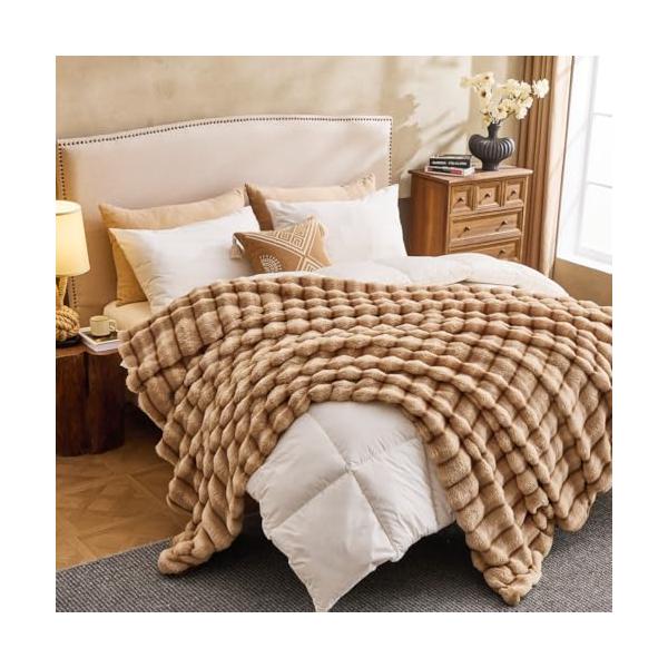 商品名: Gusuhome フェイクファー キングスローブランケット カウチ用 - 豪華なフェイクラビットファーベッドブランケット リバーシブル - 居心地の良い暖かいふわふわふわふわふわふわストライプブランケット ソファ ベッドルーム リ...