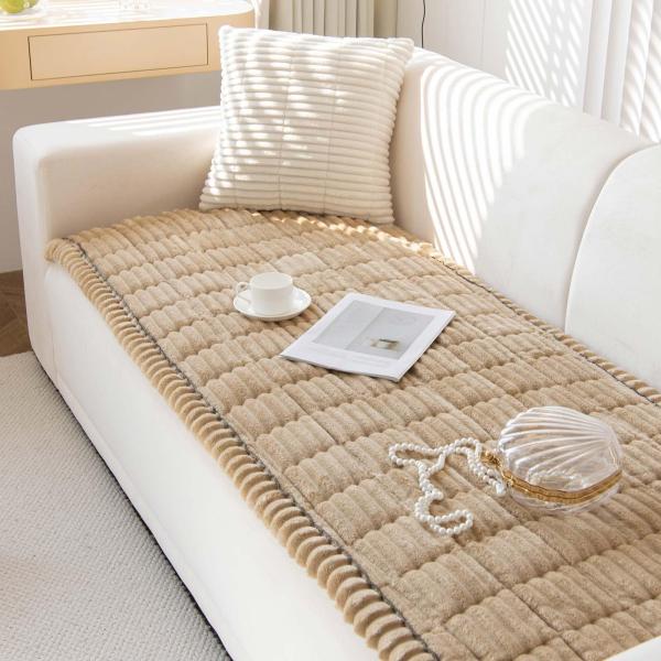 商品名: Aucrovee 犬用カウチカバー 洗濯可能 滑り止めソファカバー ペット用 3クッションソファ、セクショナルスリップカバー家具プロテクター(27.5インチx70インチ カーキ1枚) Aucrovee Couch Cover fo...