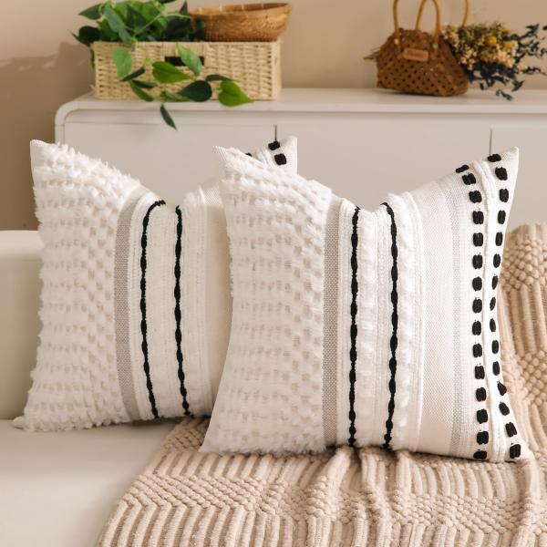 商品名:  KOOLIFE Boho Chenille Tufted Couch Throw Pillow Covers 18x18 Inch Set of 2 Farmhouse Striped Decorative Pillow Cov...