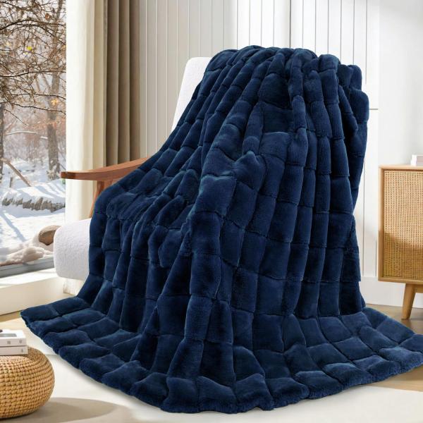 商品名: Touchat フェイクファースローブランケット、ラグジュアリー1000GSM ウルトラソフト 厚手 暖かい ウサギ フラシ天ブランケット カウチ ベッド ソファ用 3D 市松模様 ふわふわ ふわふわ 居心地の良いフラシ天ブランケ...