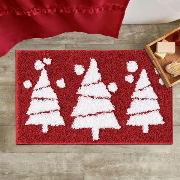 商品名: RoomTalksレッドクリスマスツリーバスマットノンスリップ洗濯可能、16x24 かわいいお祝いの季節の冬の雪の結晶 森林松の木 Xmas 雪 バスラグマット バスルームクリスマスデコレーション用 RoomTalks Red C...