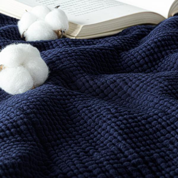 商品名: Exclusivo Mezclaコットンスローブランケット、ソフトでひんやりする肌触り、ファジー素材、ベッド・ソファ用、150x200 cm、ネイビー Exclusivo Mezcla 100% Cotton Muslin Bla...