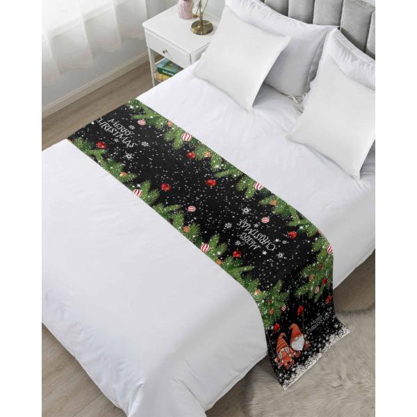 商品名:  DecorLovee Black Gnomes Christmas Bed Runners for Cal King Size Bed, Decorative Bed Throws for Foot of Bed, Xmas B...
