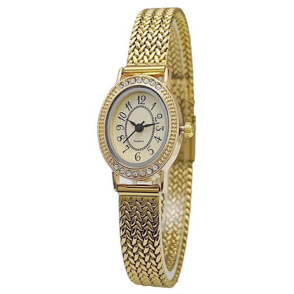 商品名:  Women's Vintage Oval Watch Luxury Ultra Thin Dial Stainless Steel Watch Band Waterproof Dress Watch (Gold)ブランド: VI...