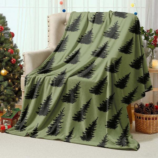 商品名:  GGEB Christmas Tree Throw Blanket, Green Xmas Tree Design Lightweight Fuzzy Blanket Cozy Soft Warm Flannel Blanket...